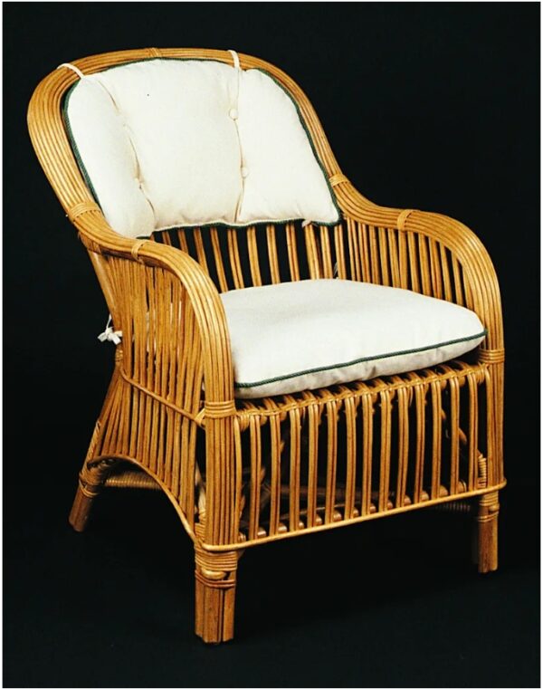 R9555 – RATTAN GOLF CLUB CHAIR – Bielecky Brothers Inc.
